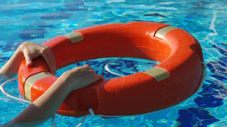 10 Drowning Prevention & Water Safety Tips | You-Swim
